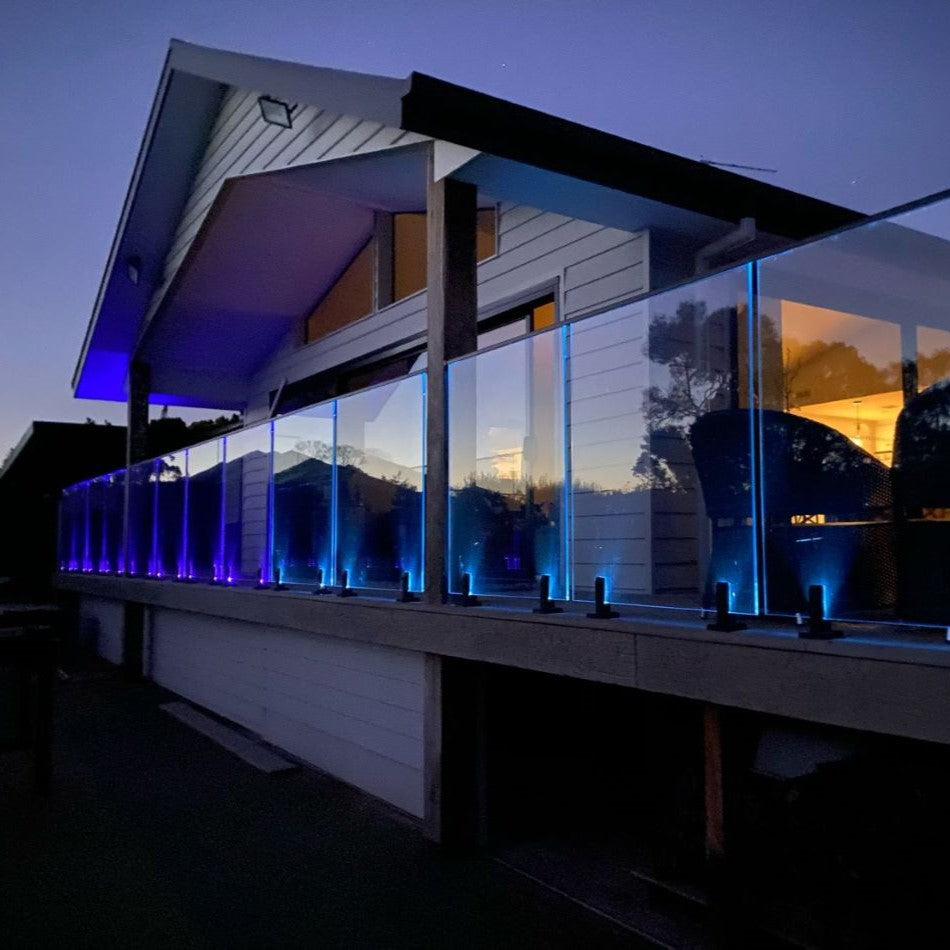 Illuminated Railing – Pro Deck Supply
