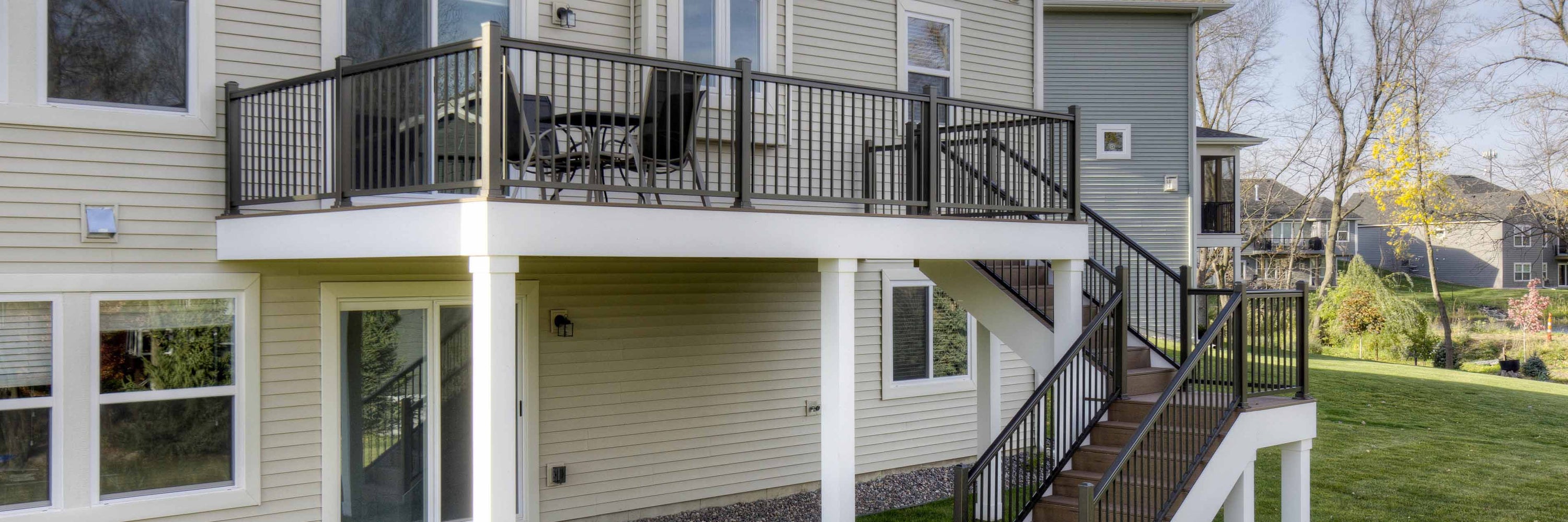 Ultralox Aluminum Railing Guide – Pro Deck Supply